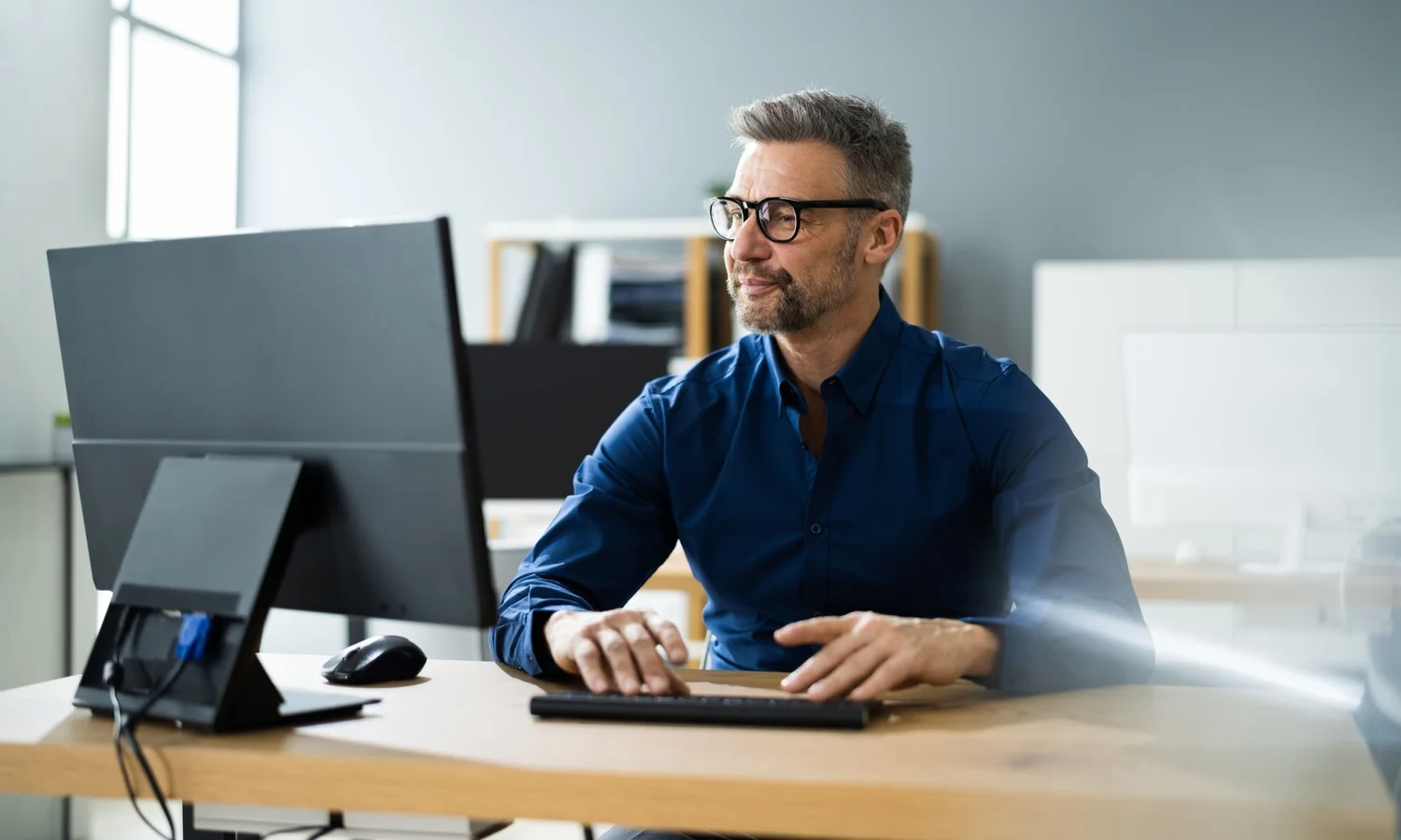 How to Give Your Virtual Executive Assistant the Right Level of Access