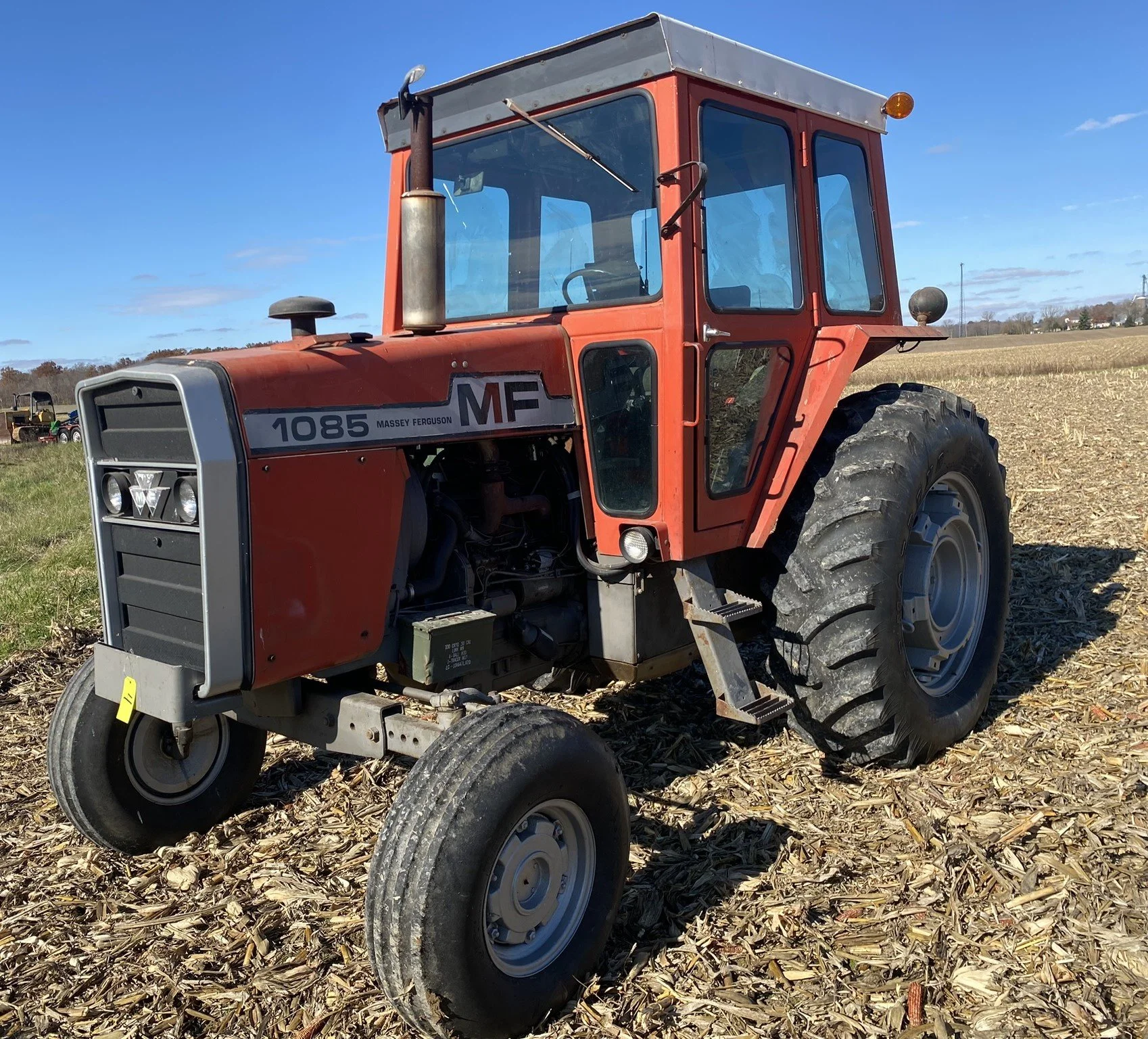 STOUTENBOROUGH FARM EQUIPMENT AUCTION — Muncy & Associates