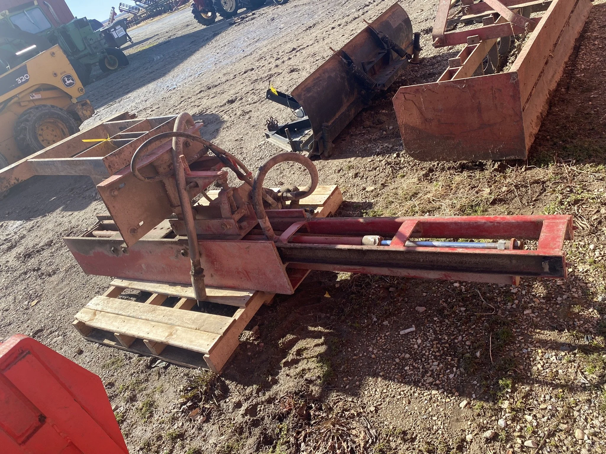 4th ANNUAL FARM EQUIPMENT AUCTION — Muncy & Associates