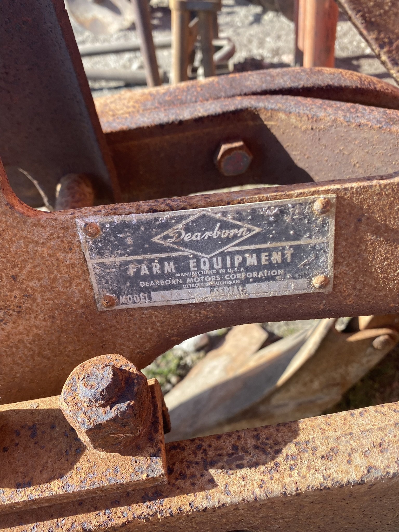 4th ANNUAL FARM EQUIPMENT AUCTION — Muncy & Associates