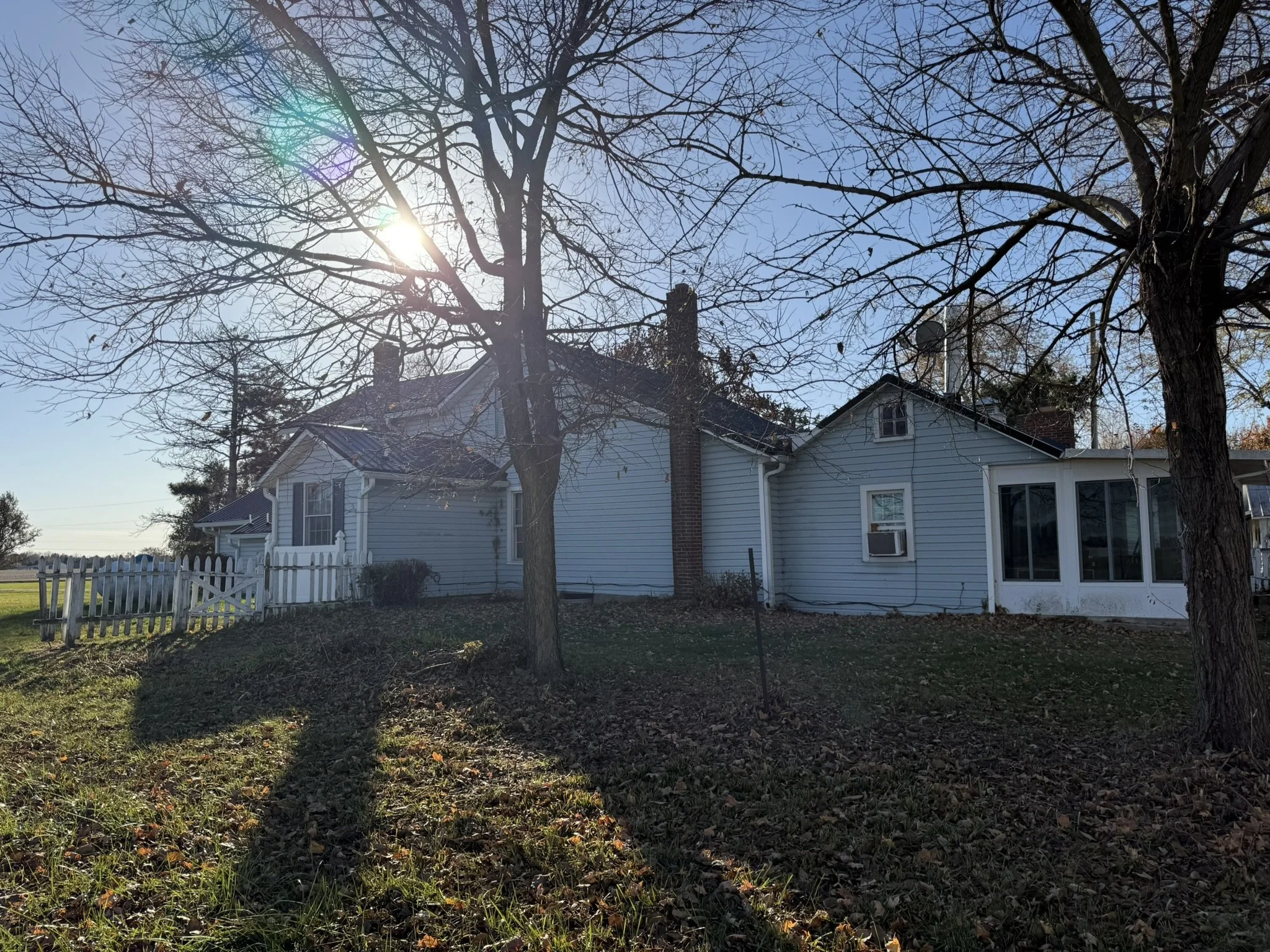 MINI-FARM AUCTION ~ ENGLEWOOD, OHIO — Muncy & Associates