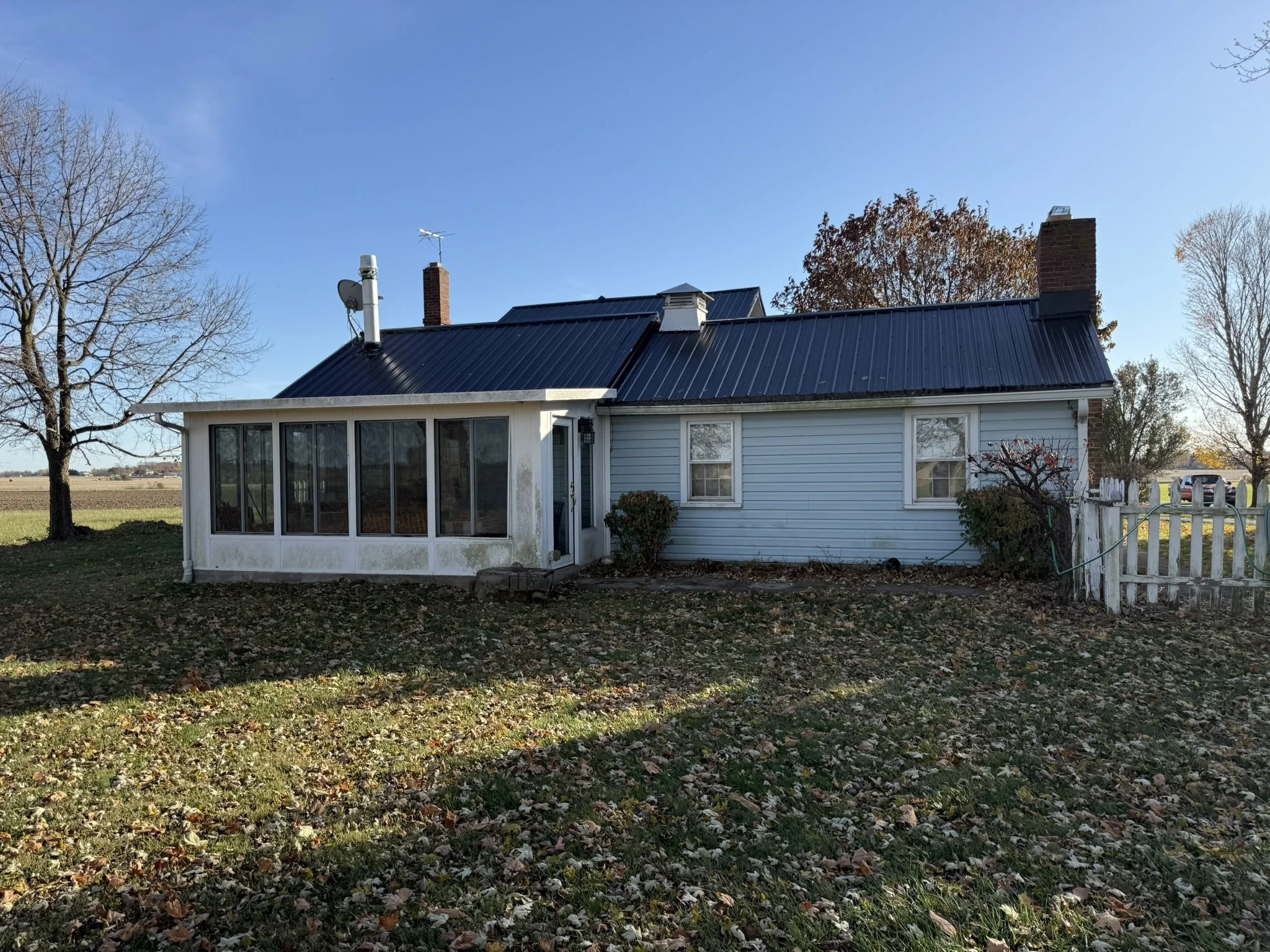 MINI-FARM AUCTION ~ ENGLEWOOD, OHIO — Muncy & Associates