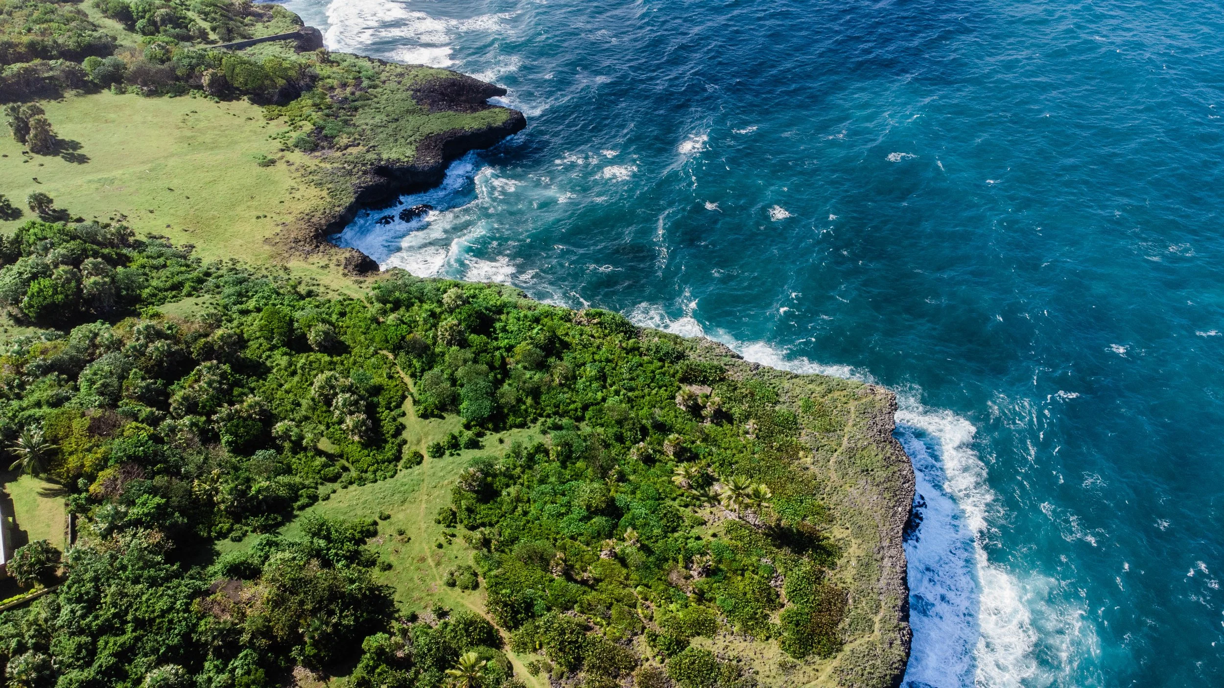 the boardwalk ‘el Malecon’ — Everything Under The Sun