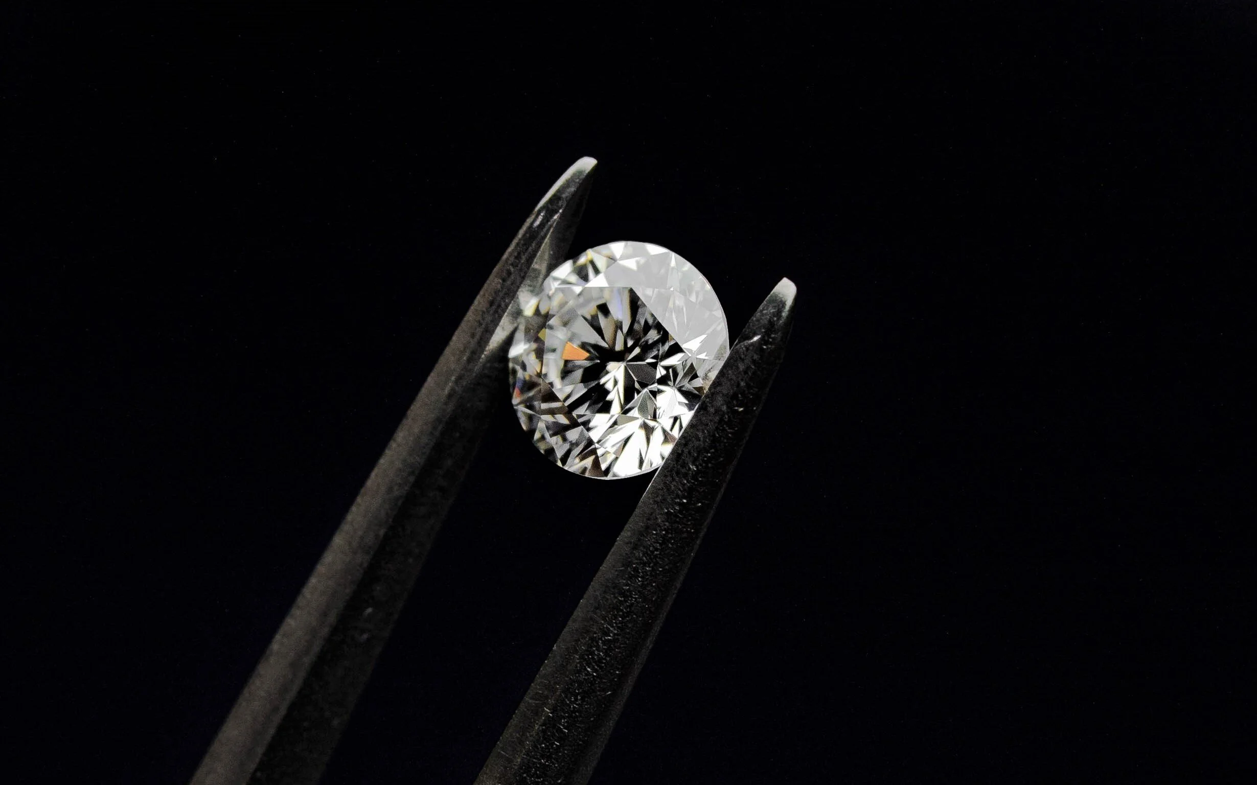 M.Tarun Diamonds | Precision is Everything