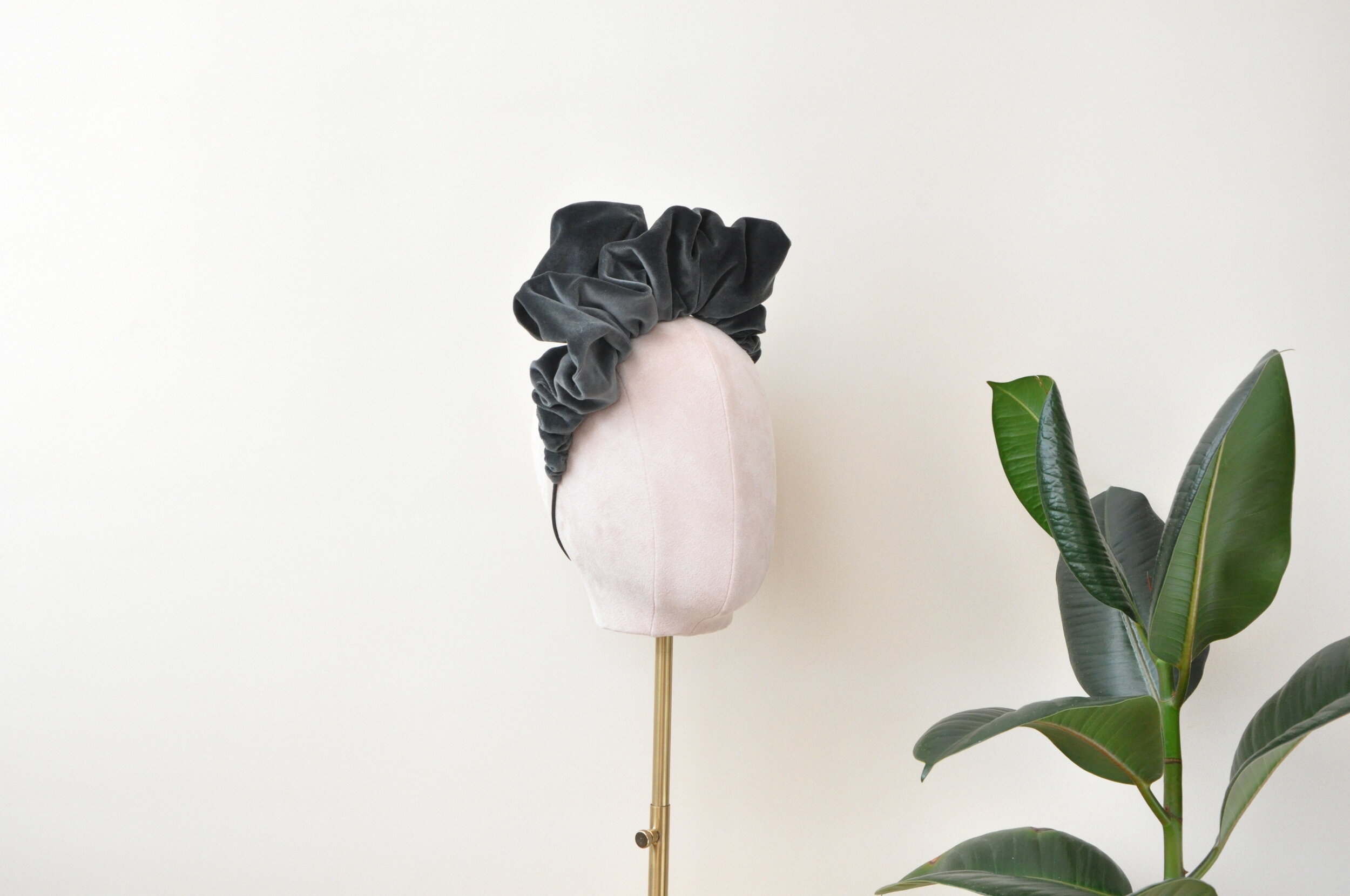 Augusta — Laura Kinsella