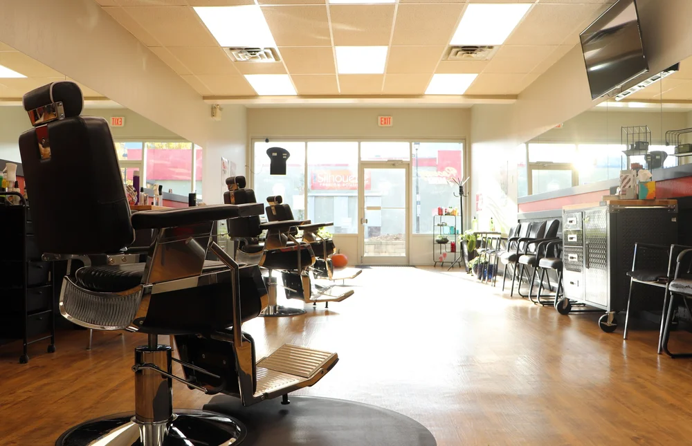 Raceway Barber Salmon Arm