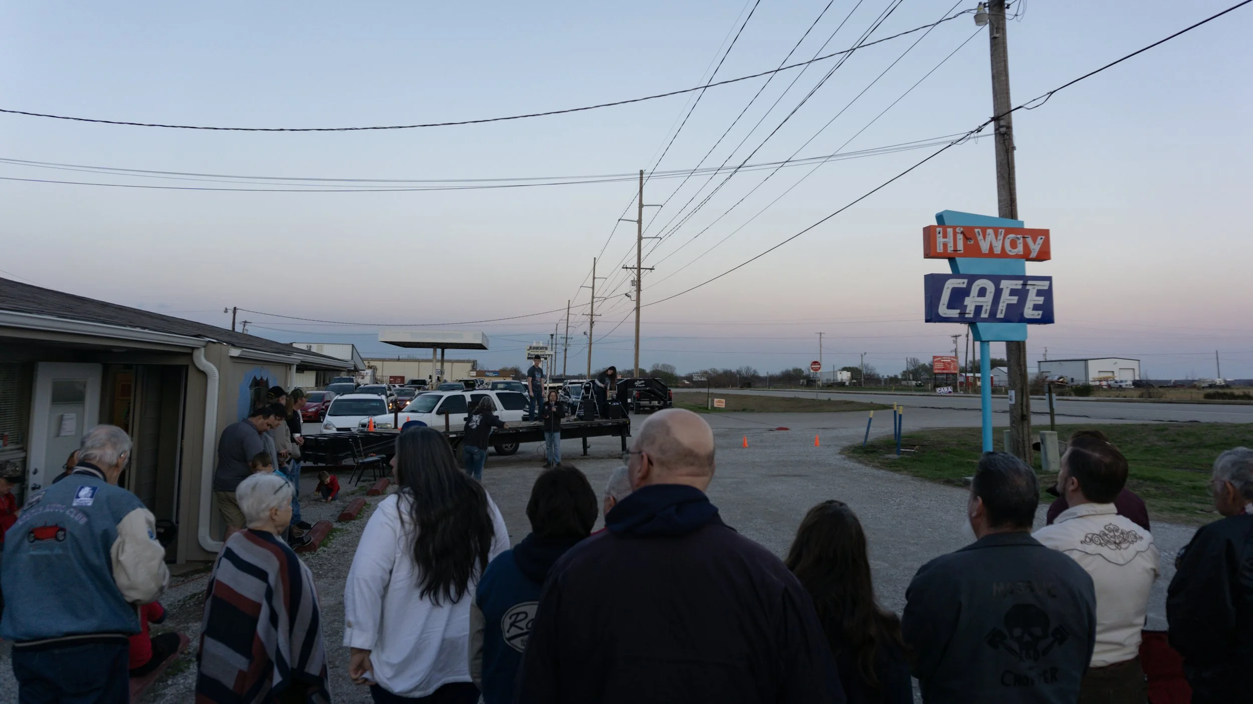 Restoring the Hi-Way Cafe Neon Sign — Oklahoma Route 66 Association