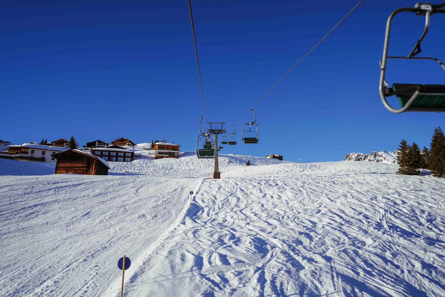 THE COMPLETE GUIDE TO SKIING IN LECH, AUSTRIA — Navager | Your ...
