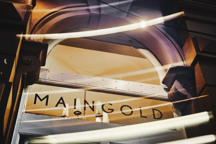 MAINGOLD BAR