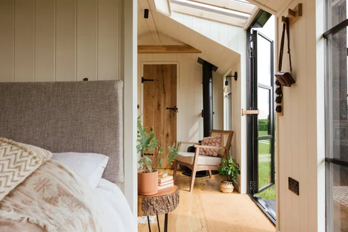 Custom Built, Traditional and Classic Handcrafted Shepherds’ Hut in ...