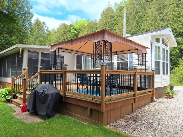 Grand Valley — Roots RV Resorts