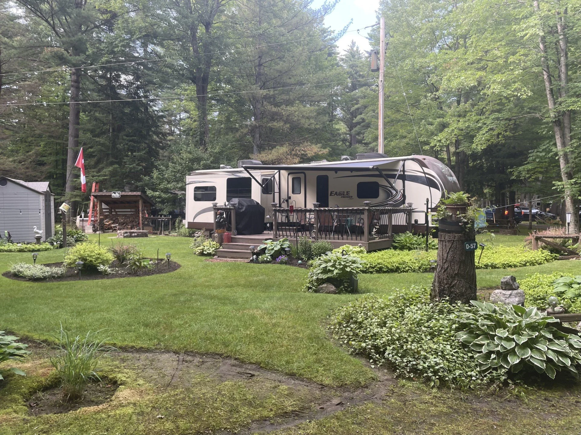 Seasonal Sites — Roots RV Resorts