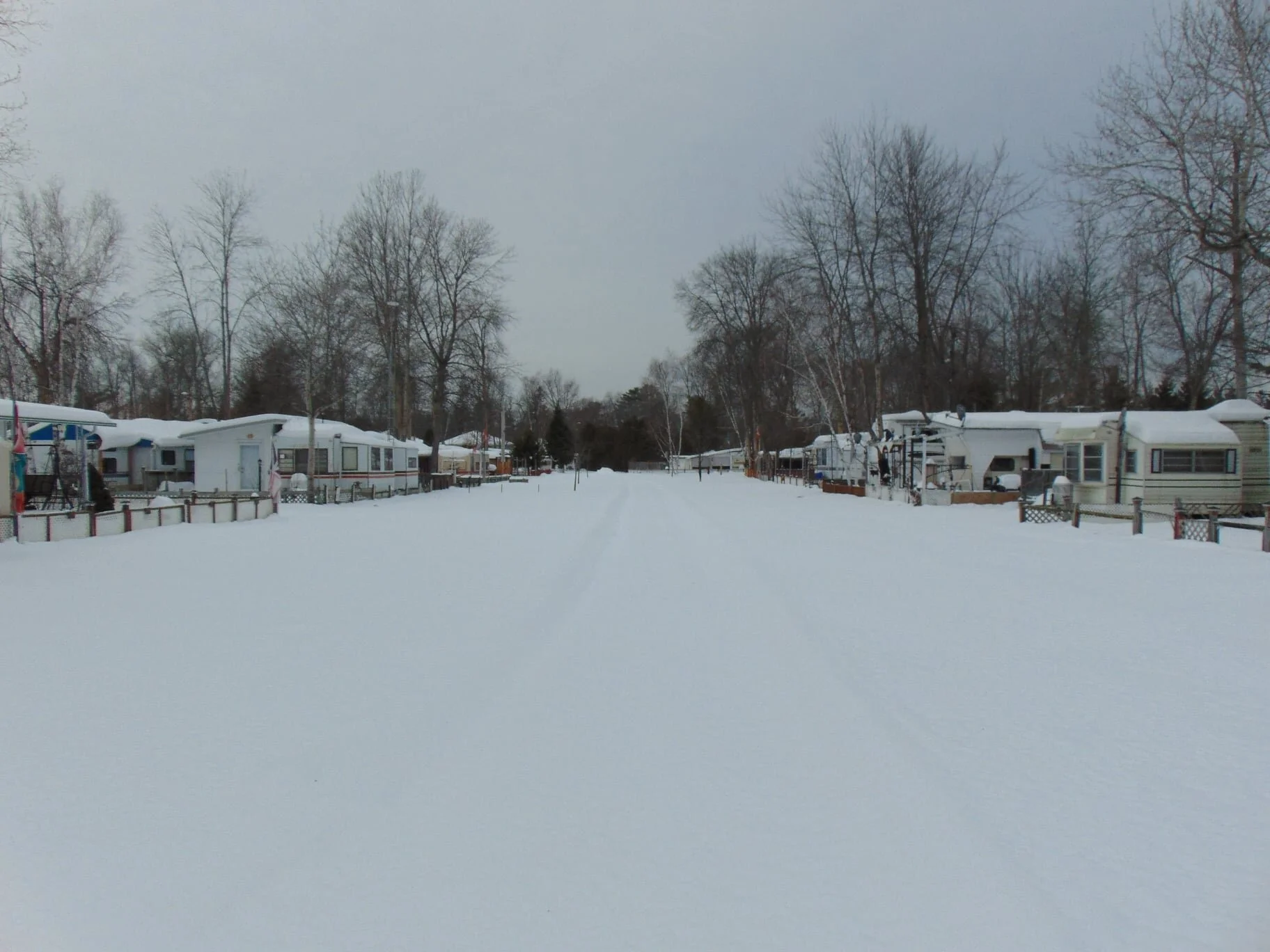 Holiday Park — Roots RV Resorts