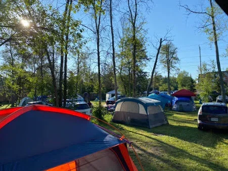 Holiday Park — Roots RV Resorts