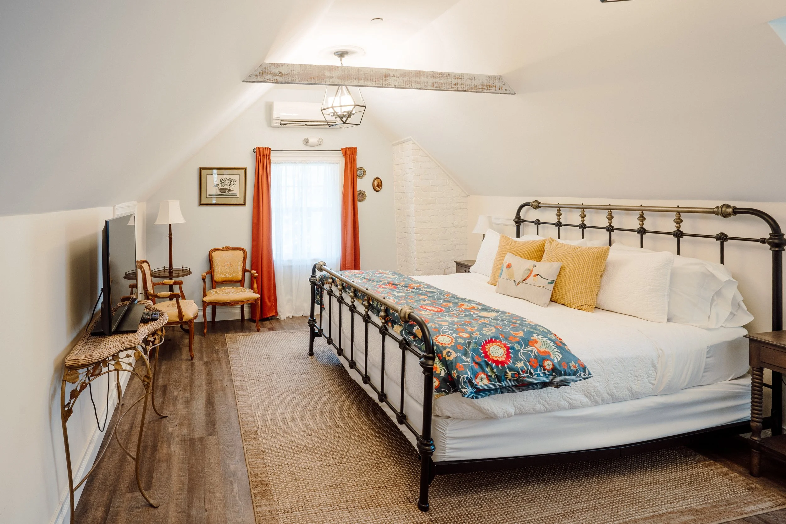 The Bayshore Room — Ocean Bay House