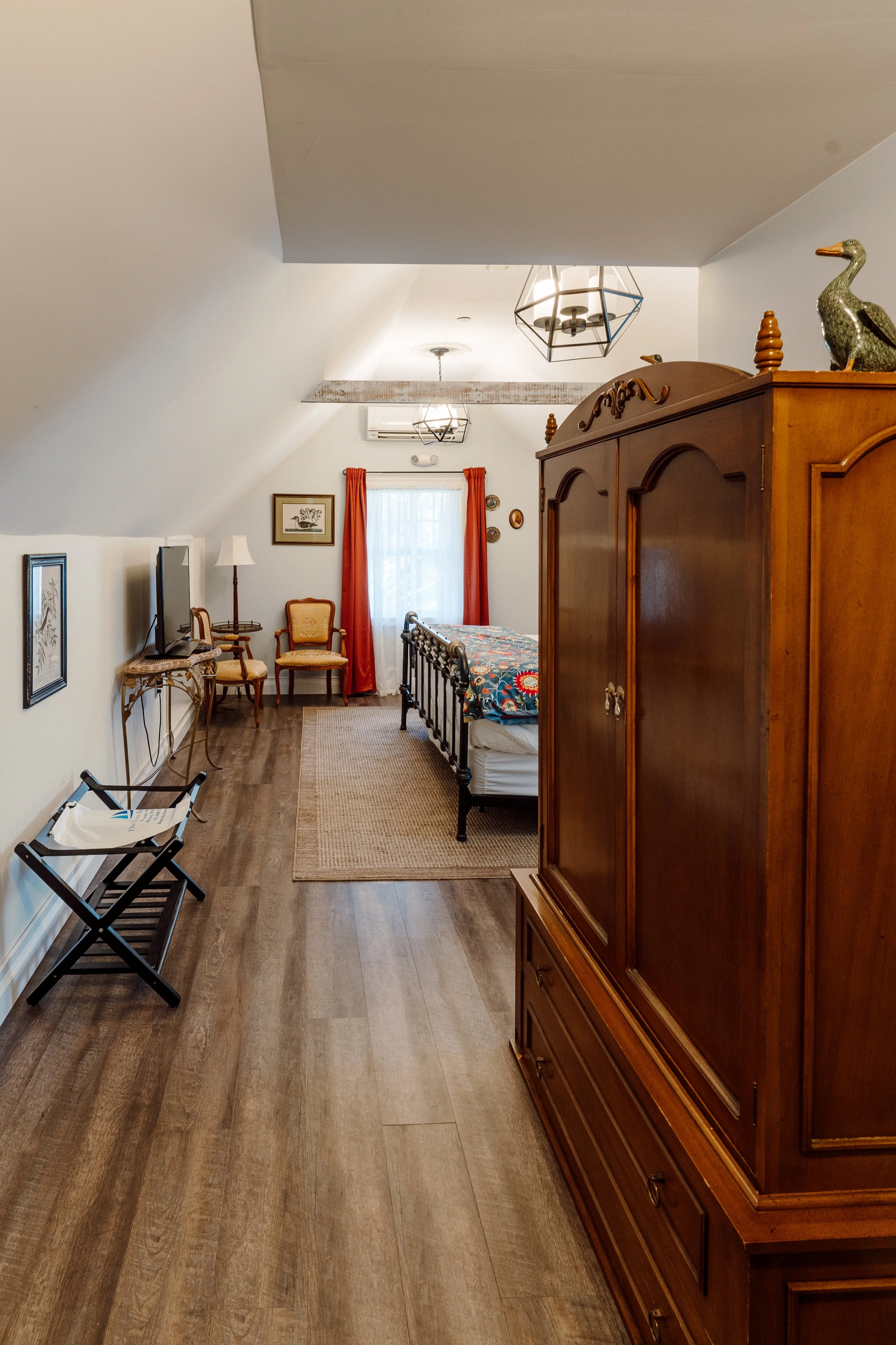 The Bayshore Room — Ocean Bay House