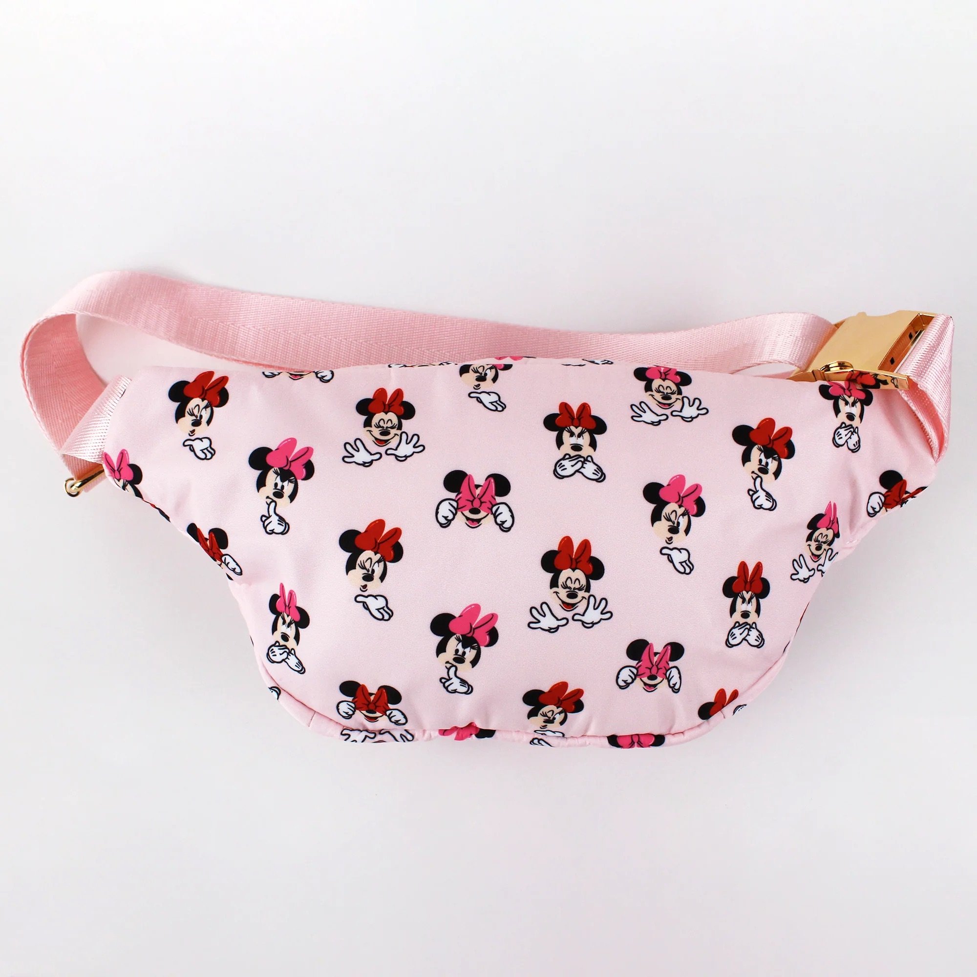 Cakeworthy Minnie Mouse Valentine’s Day Collection — EXTRA MAGIC MINUTES