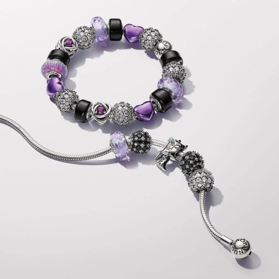 Pandora Disney Villains Halloween Collection on Disney Store and ...