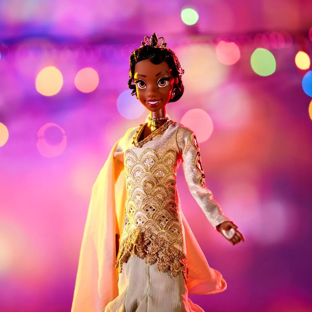 Tiana Limited Edition Doll on Disney Store - Tiana’s Bayou Adventure ...