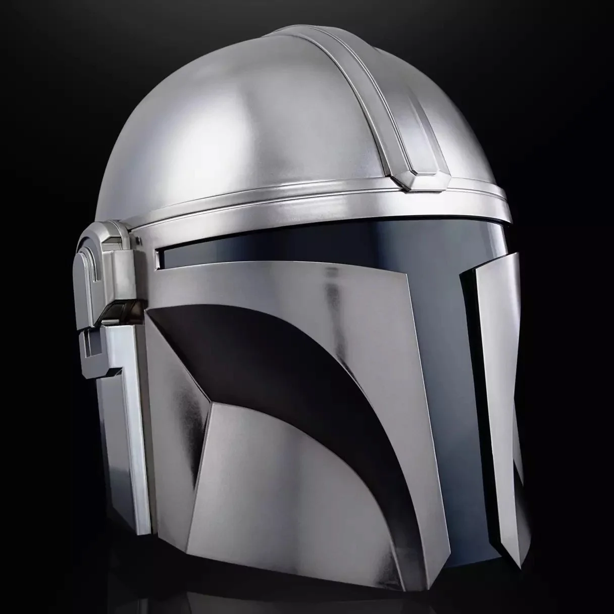 The Mandalorian Helmet - Star Wars The Black Series by Hasbro on Disney ...