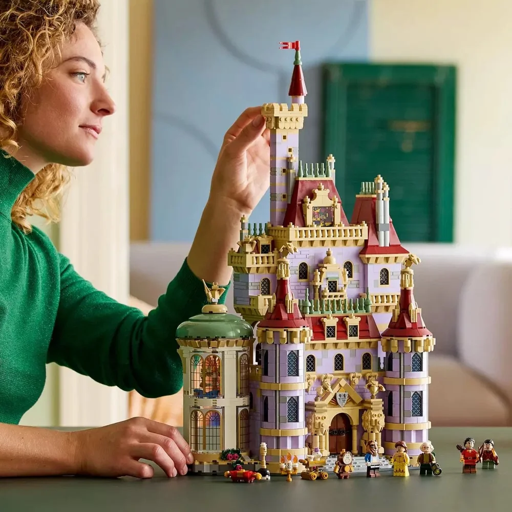 New LEGO Beauty and the Beast Castle on Disney Store — EXTRA MAGIC MINUTES