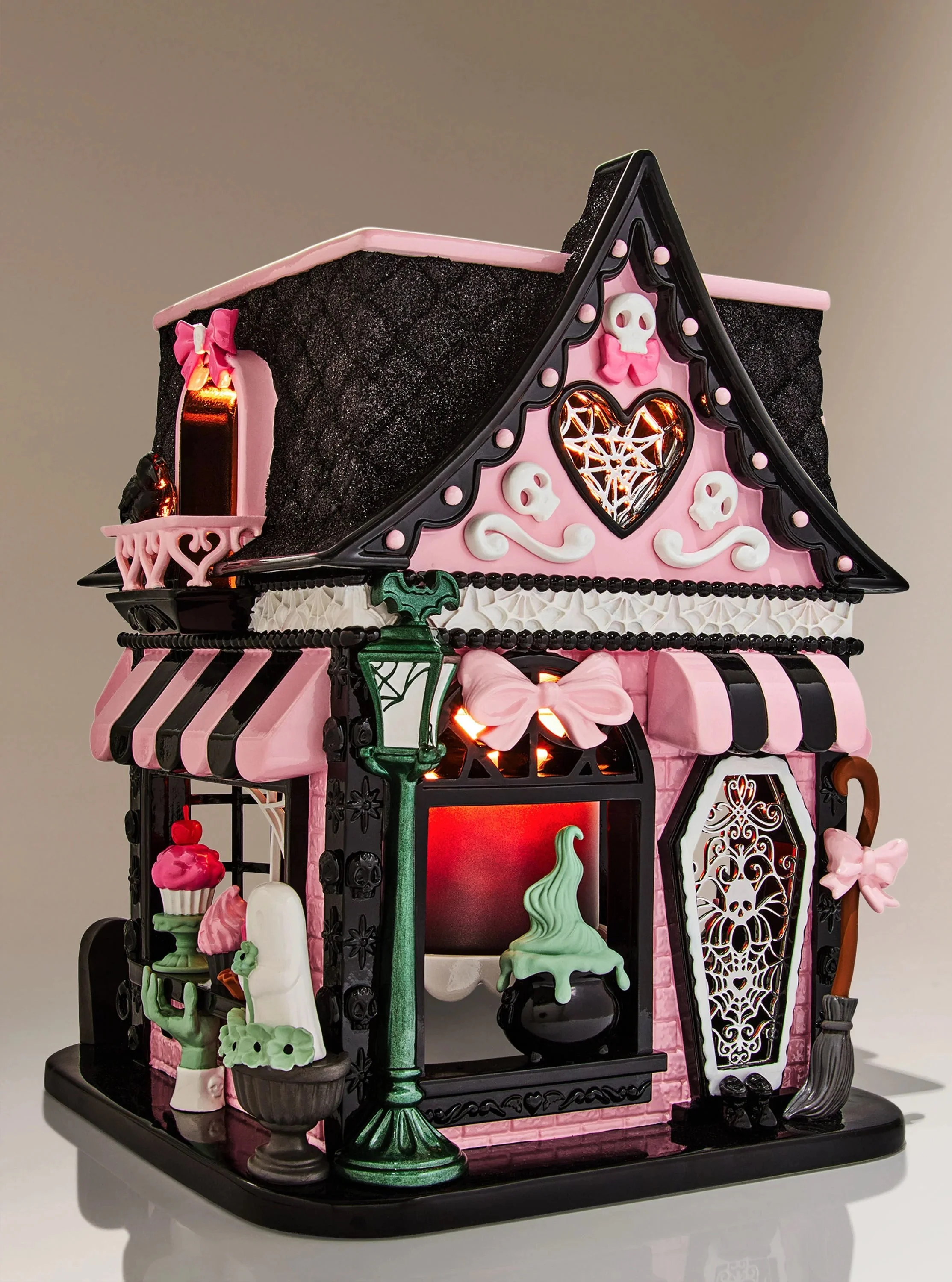 New Bath and Body Works Summerween at Frankenstein’s Bakery Halloween 2025 Collection — EXTRA ...