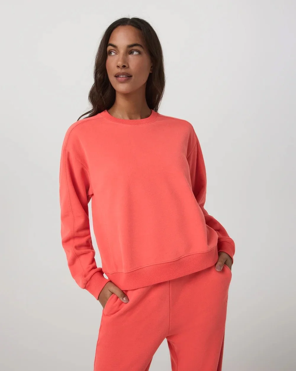 Vuori Bright Coral Collection - January 2026 — EXTRA MAGIC MINUTES