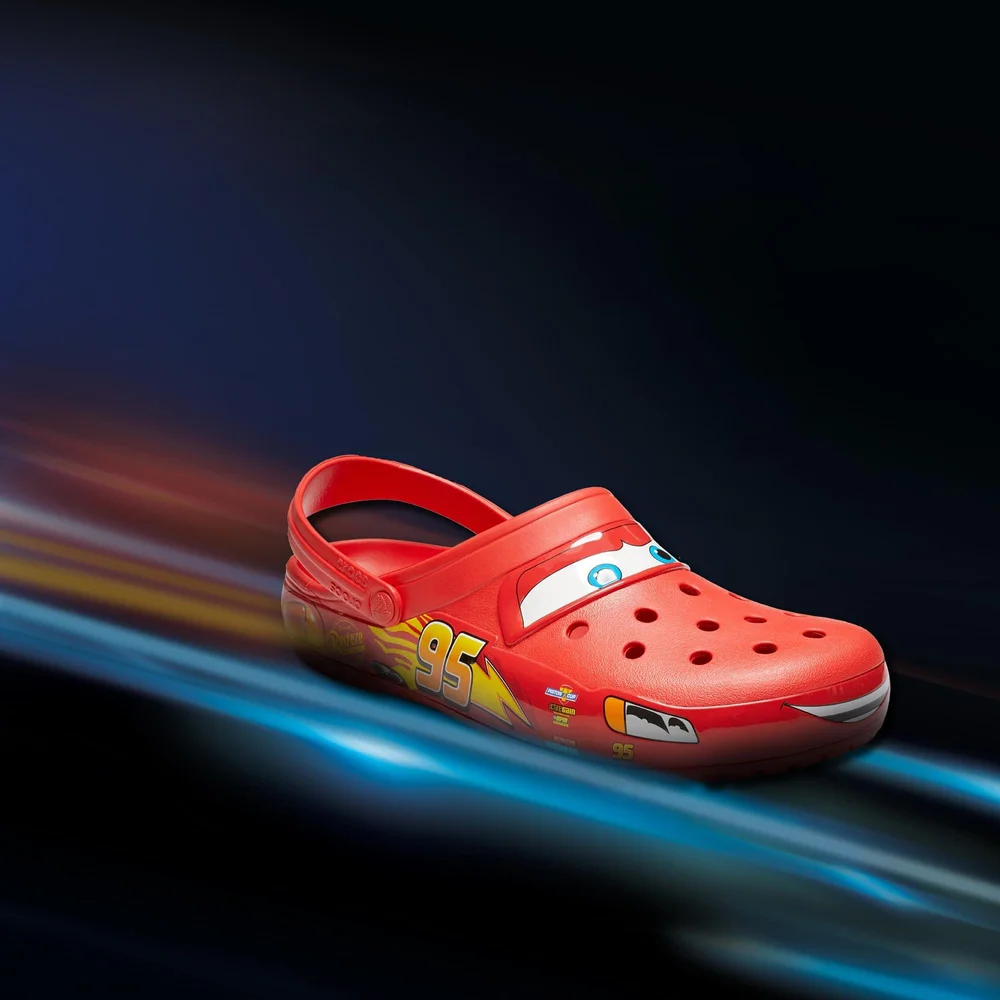 Lightning McQueen Crocs Clogs on Disney Store — EXTRA MAGIC MINUTES