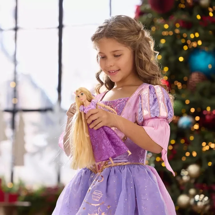 New Disney Merchandise and Disney Pins on Disney Store - April 2026 ...