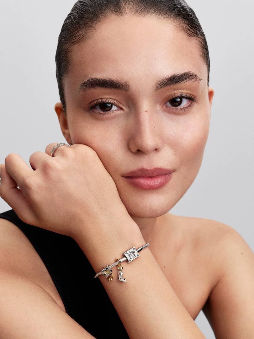 New Pandora Disney Princess and Disney Villains Collection on Disney ...