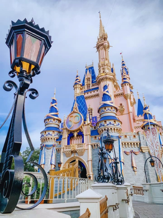 When is the Best Time to Visit Walt Disney World? — Heather Fisk Travels