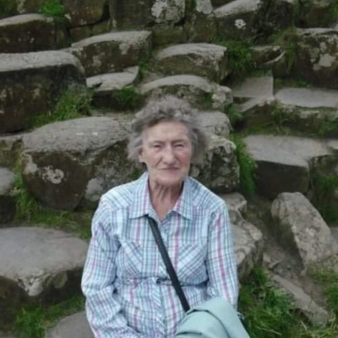 Family Notices — Tom Ross and Sons Funeral Directors