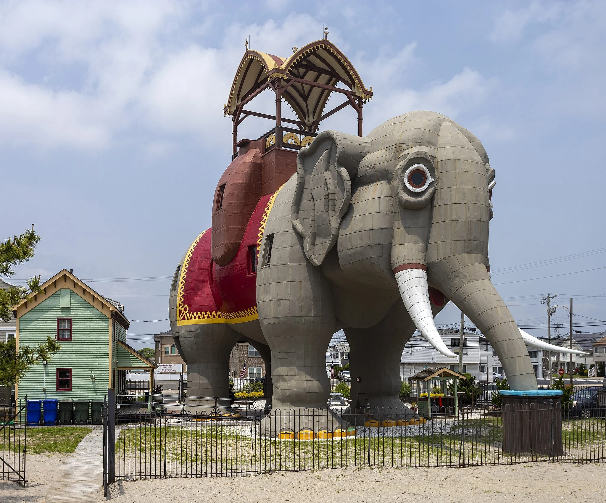 The Quirkiest Roadside Attractions for Your East Coast Road Trip ...