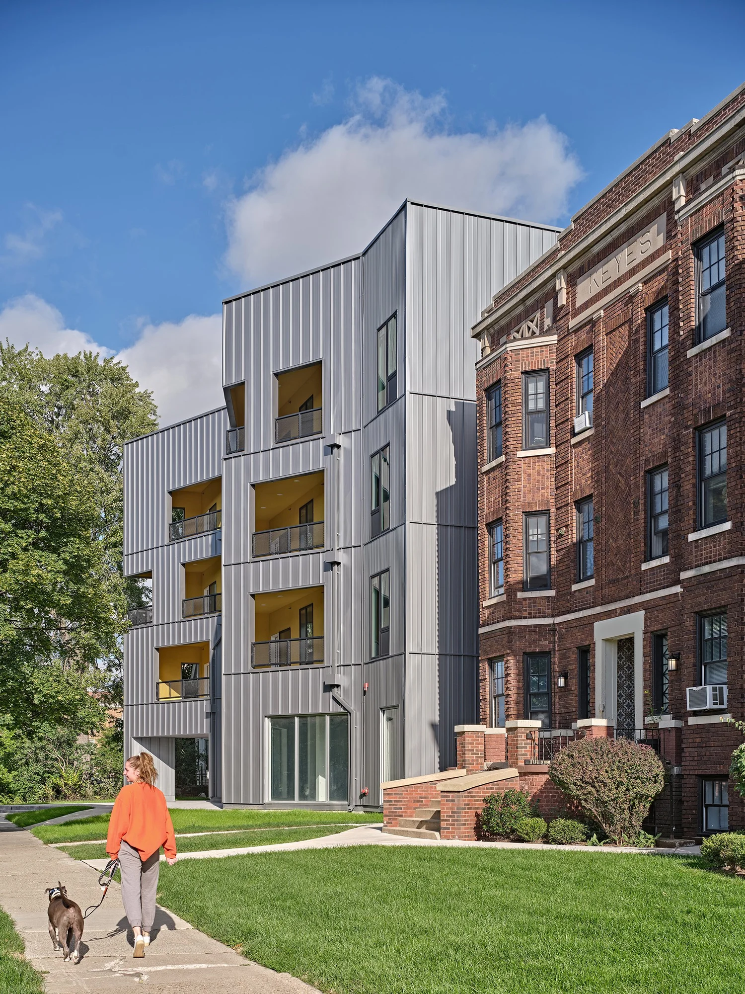 655 Willis — I