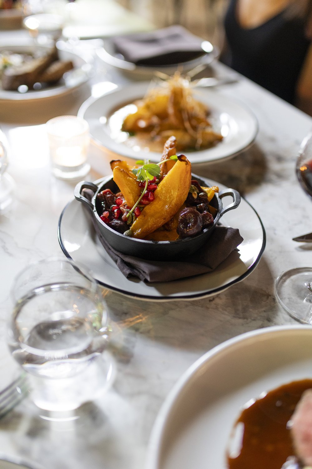 Songbird Parlour - Modern Restaurant + Lounge in the heart of Sonoma Valley