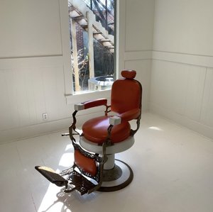 the commons barber