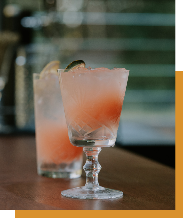 MOBILE BARTENDING SERVICE — The Cabinet Mobile Bar