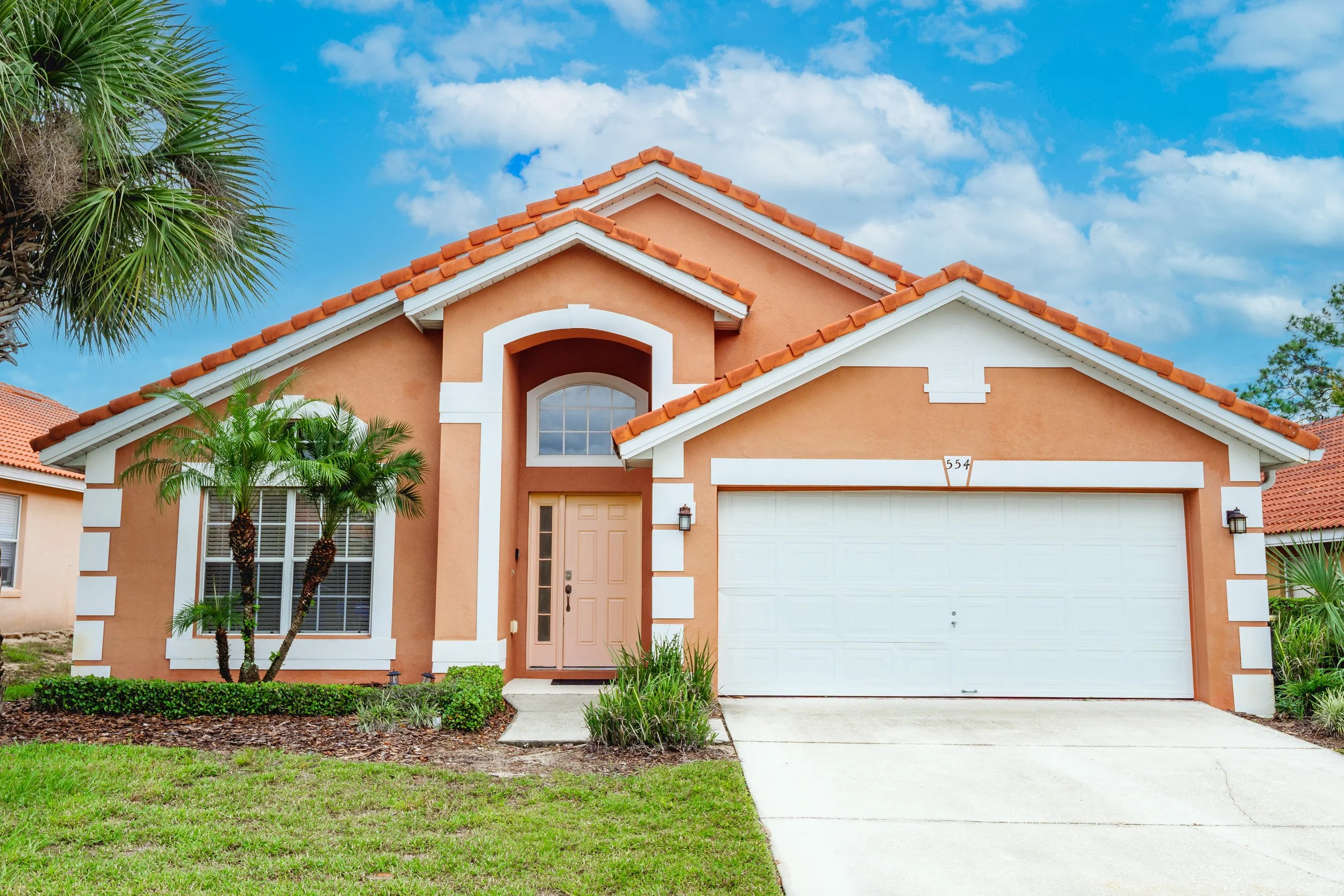 Luxury Villas in Orlando, Florida — Sungrove Villas