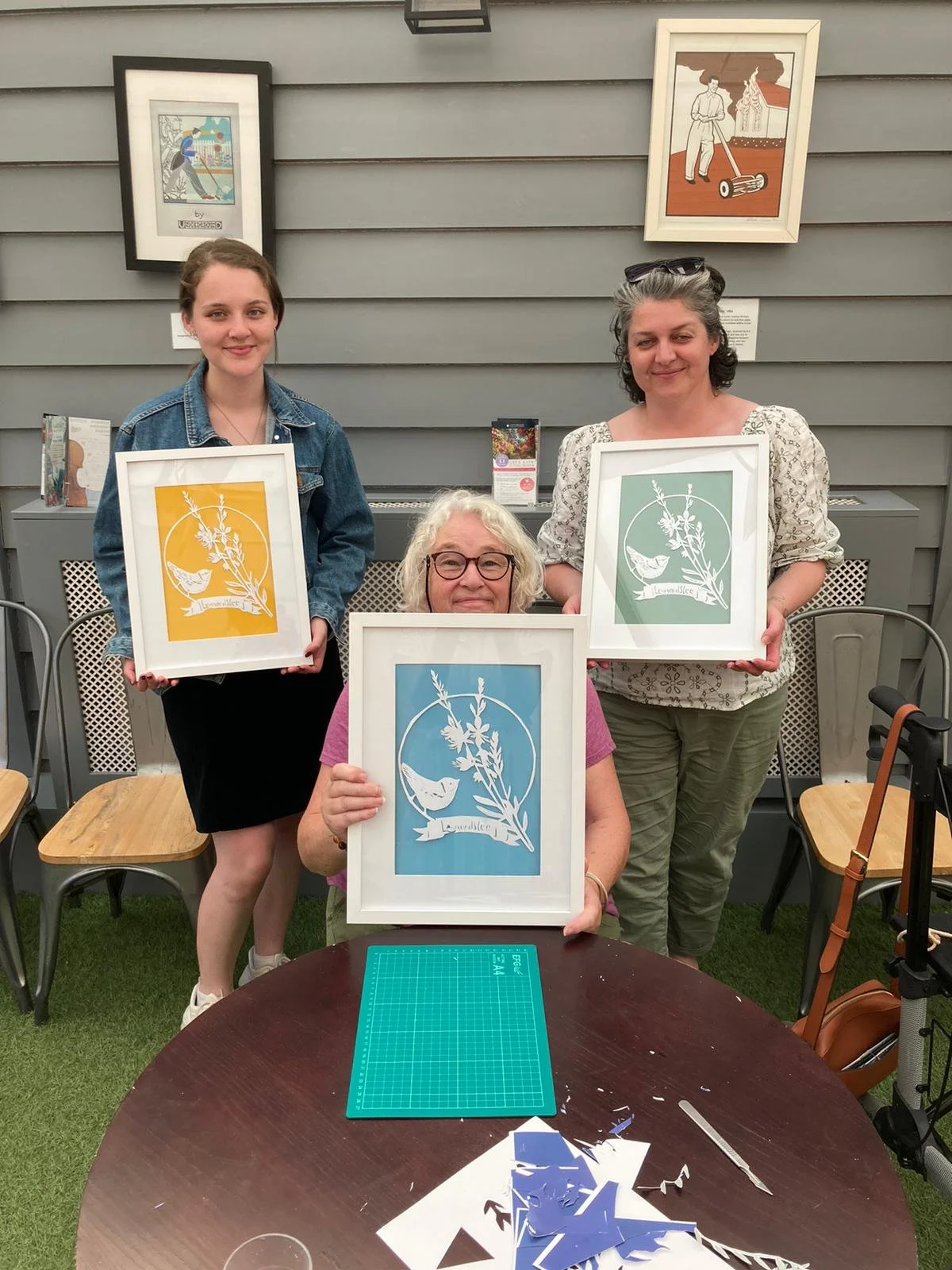 Daffodil Paper Cutting Workshops | Leonardslee Gardens