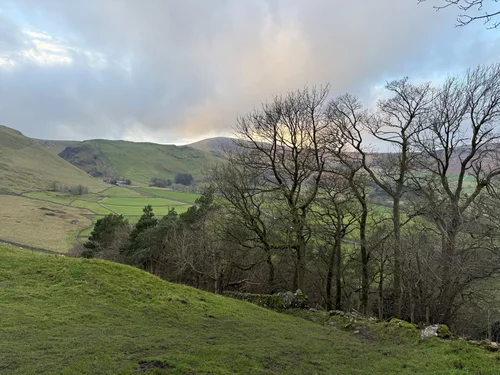 EASY WALK IN CASTLETON: CAVE DALE — Getlost with Gab 🌿