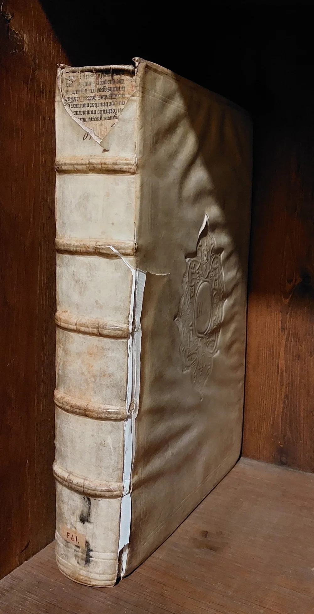 Environmental Management for Paper Archives — Archives & Records ...