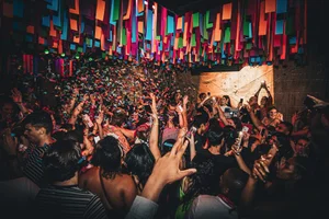 THE CLIFF DIVE | Australia's Best Nightclub