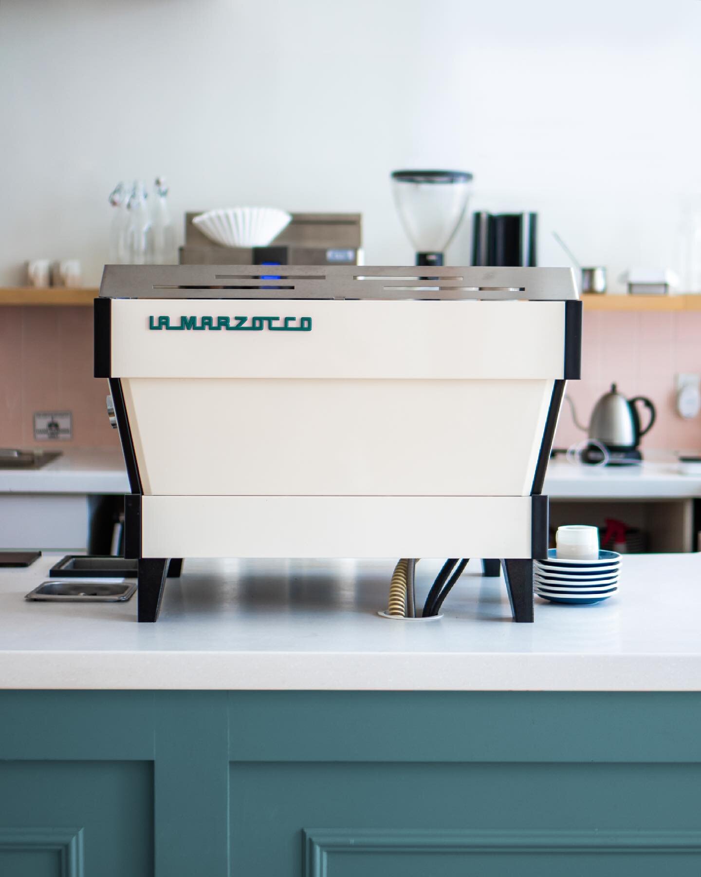Contact 1 — Lekko Coffee