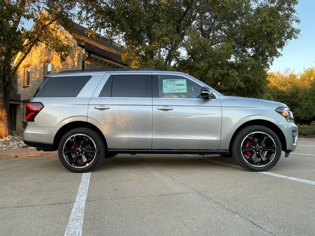 2022 Expedition Limited