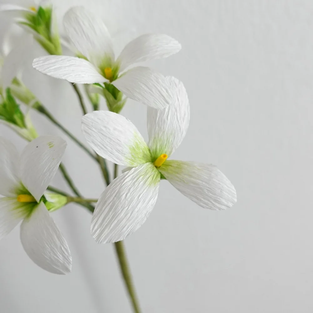 MAKING WHITE FILLER FLOWERS to go with your Bouquet — Campbell Workshop ...