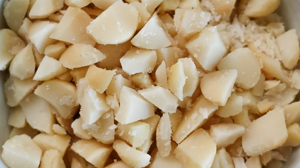 White Sesame & Macadamia Nut Snow Skin Mooncakes — Jasma Fusion Cuisine