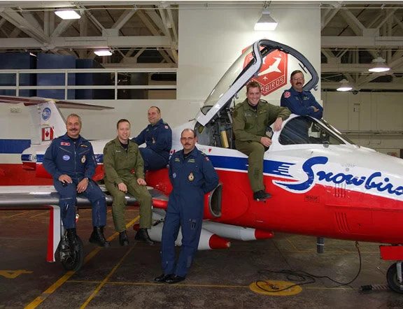 A SNOWBIRD IN HELL — Vintage Wings of Canada