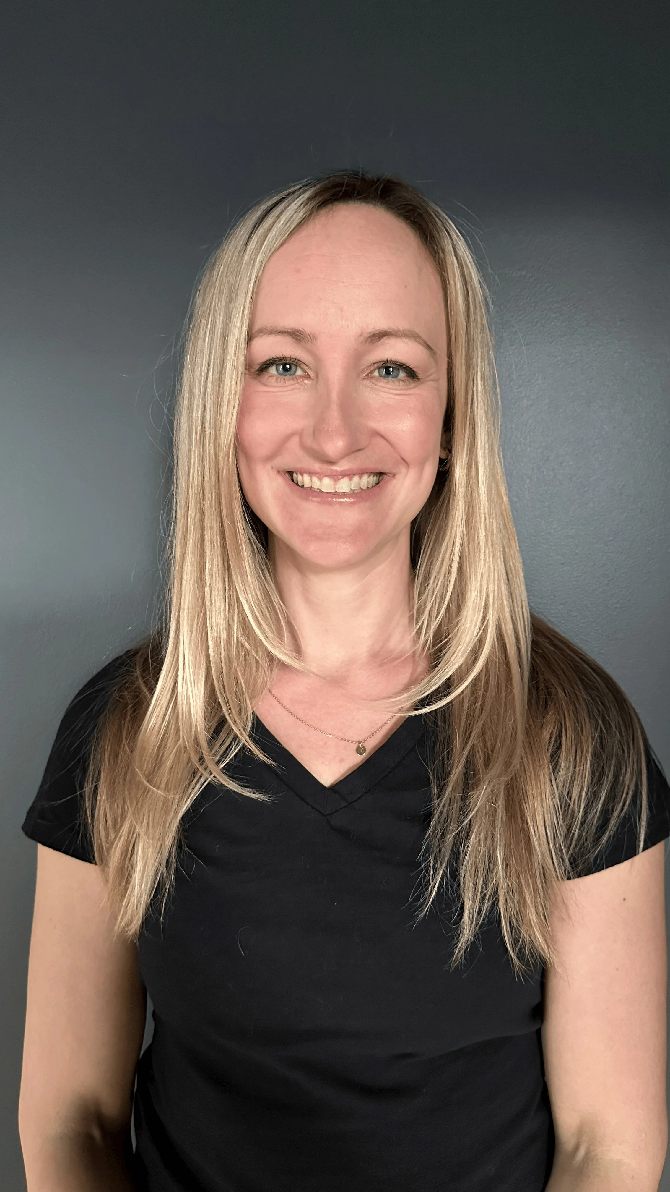 Julia Cetnar | Registered Physiotherapist | Kinective Health