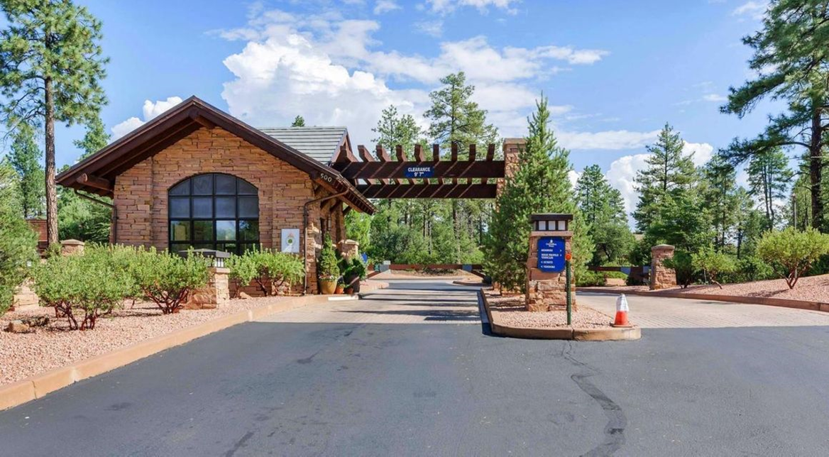 Chaparral Pines Community Association