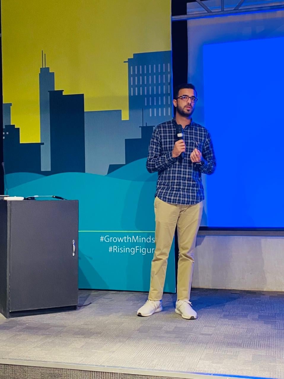 Walturn is Proud to Sponsor Flutter Karachi 2023 — Walturn